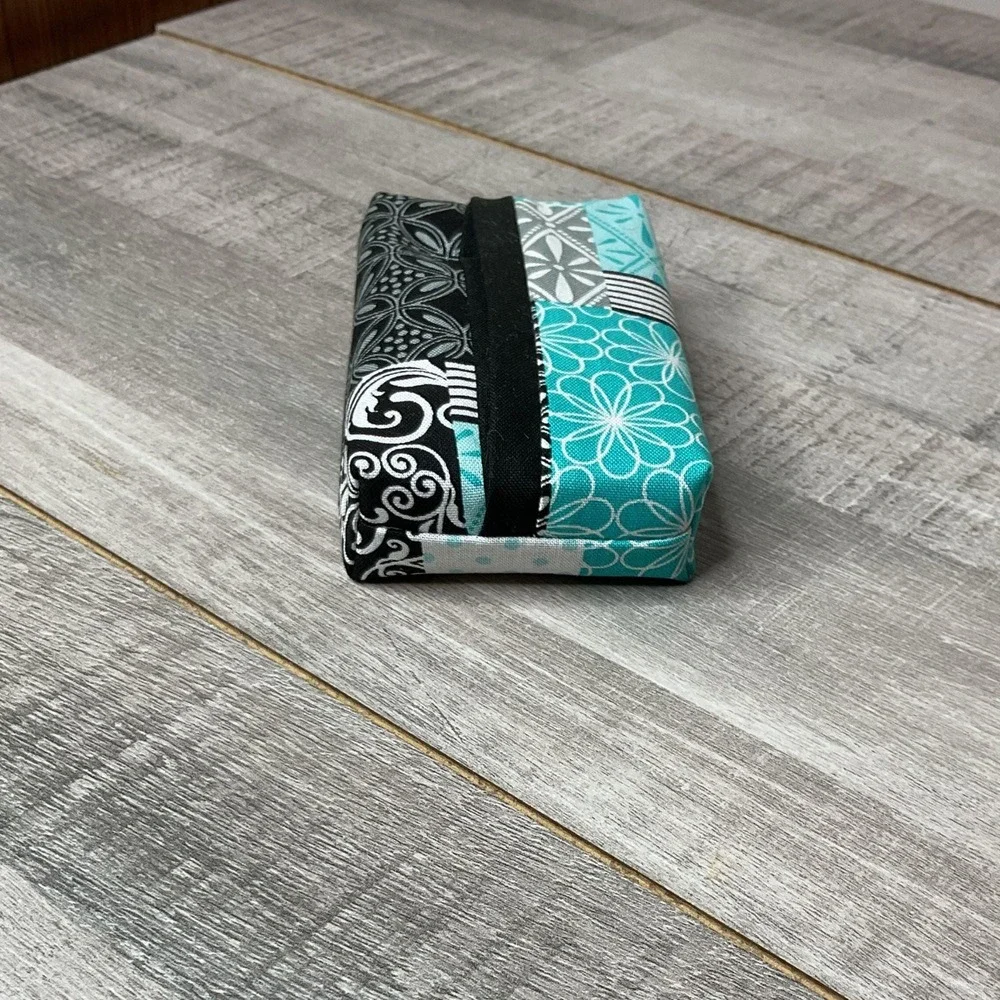 Bags | Modern Fabric Tissue Holder Pocket Tissue Cover Travel Size ...